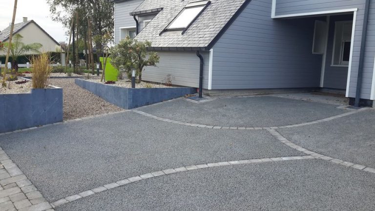 Béton coloré: Usages - Mise en œuvre - Avantages - PaveBeton.fr