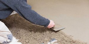 Comment réussir le dosage de mortier pour une chape? - PaveBéton