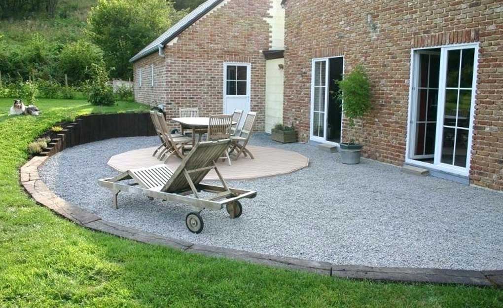 Terrasse en gravier: Avantages, Prix, Pose - PaveBéton